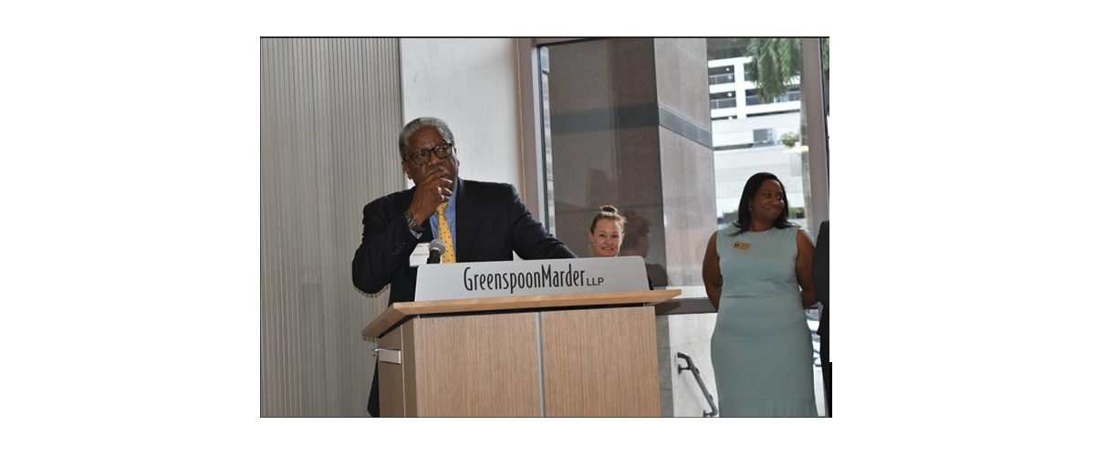 Circuit Judge Michael Robinson Receives 2022 Judicial Diversity Award ...